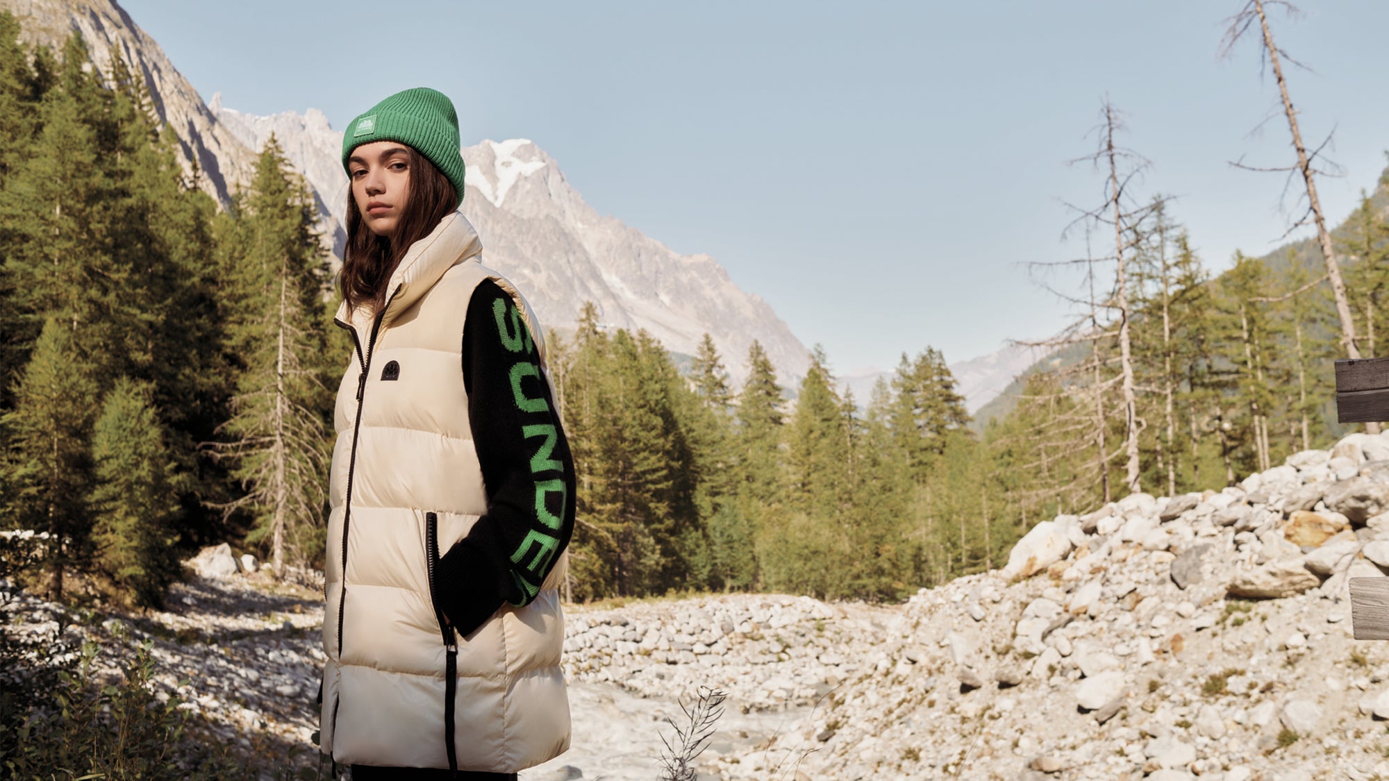 Sundek sito ufficiale: costumi e beachwear uomo e donna – SUNDEK